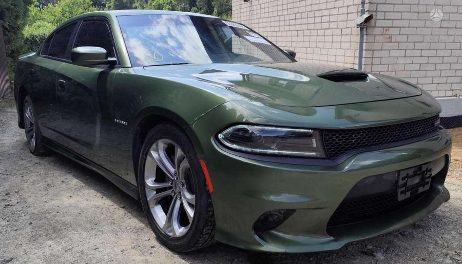 Zaļš Dodge Charger 2022 Kaišiadorys, ar dzinēja tilpumu 5.65 L un nobraukumu 47 tūkst. km par 12999 €, foto 1 vietnē AUTOMOTO.COM.LV
