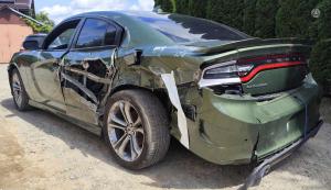 Zaļš Dodge Charger 2022 Kaišiadorys, ar dzinēja tilpumu 5.65 L un nobraukumu 47 tūkst. km par 12999 €, foto 5 vietnē AUTOMOTO.COM.LV