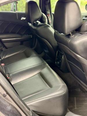 Grey Dodge Charger 2014 in Kaunas, with an engine capacity of 5.65 L and mileage of 260 thousand km for 12950 €, photo 13 on AUTOMOTO.COM.LV