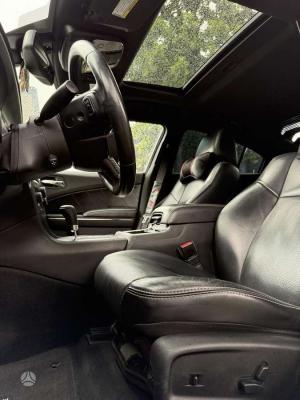 Grey Dodge Charger 2014 in Kaunas, with an engine capacity of 5.65 L and mileage of 260 thousand km for 12950 €, photo 15 on AUTOMOTO.COM.LV