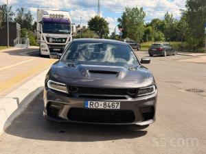 Pelēks Dodge Charger 2015 Rīga, ar dzinēja tilpumu 3.60 L un nobraukumu 158 tūkst. km par 14500 €, foto 3 vietnē AUTOMOTO.COM.LV