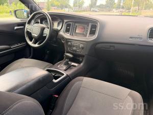Pelēks Dodge Charger 2015 Rīga, ar dzinēja tilpumu 3.60 L un nobraukumu 158 tūkst. km par 14500 €, foto 15 vietnē AUTOMOTO.COM.LV