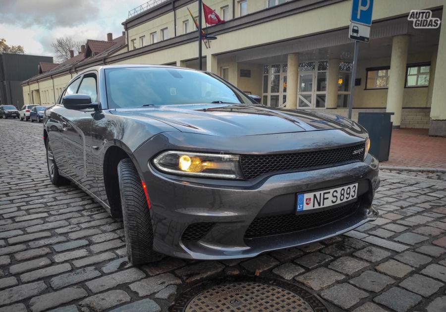Grey Dodge Charger 2017 in Marijampole, with an engine capacity of 3.60 L and mileage of 209 thousand km for 15800 €, photo 1 on AUTOMOTO.COM.LV