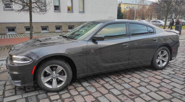 Pelēks Dodge Charger 2017 Marijampole, ar dzinēja tilpumu 3.60 L un nobraukumu 209 tūkst. km par 15800 €, foto 3 vietnē AUTOMOTO.COM.LV