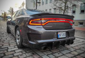 Grey Dodge Charger 2017 in Marijampole, with an engine capacity of 3.60 L and mileage of 209 thousand km for 15800 €, photo 6 on AUTOMOTO.COM.LV