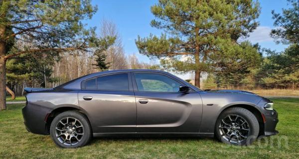 Grey Dodge Charger 2017 in Riga, with an engine capacity of 3.60 L and mileage of 67 thousand km for 17900 €, photo 4 on AUTOMOTO.COM.LV