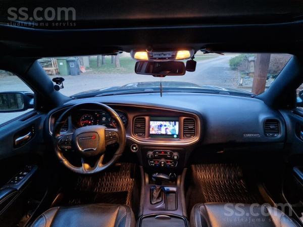 Grey Dodge Charger 2017 in Riga, with an engine capacity of 3.60 L and mileage of 67 thousand km for 17900 €, photo 10 on AUTOMOTO.COM.LV