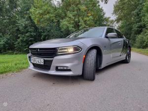 Grey Dodge Charger 2018 in Kaunas, with an engine capacity of 5.70 L and mileage of 180 thousand km for 19250 €, photo 3 on AUTOMOTO.COM.LV