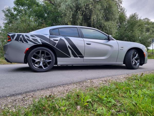 Pelēks Dodge Charger 2018 Kauņa, ar dzinēja tilpumu 5.70 L un nobraukumu 180 tūkst. km par 19250 €, foto 7 vietnē AUTOMOTO.COM.LV