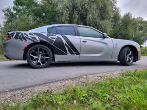 Grey Dodge Charger 2018 in Kaunas, with an engine capacity of 5.70 L and mileage of 180 thousand km for 19250 €, photo 7 on AUTOMOTO.COM.LV