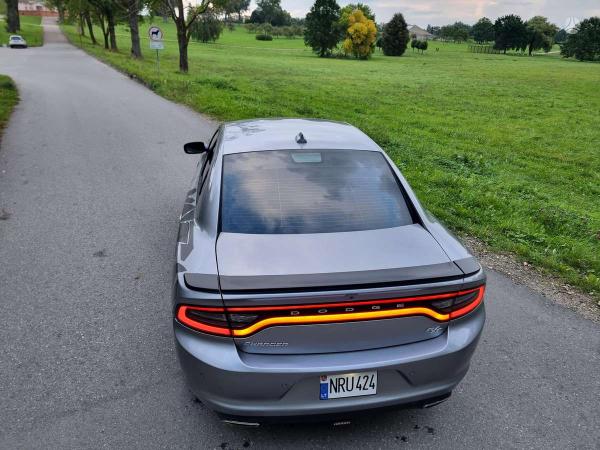 Pelēks Dodge Charger 2018 Kauņa, ar dzinēja tilpumu 5.70 L un nobraukumu 180 tūkst. km par 19250 €, foto 11 vietnē AUTOMOTO.COM.LV