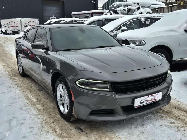 Grey Dodge Charger 2019 in Vilnius, with an engine capacity of 3.60 L and mileage of 178 thousand km for 15999 €, photo 6 on AUTOMOTO.COM.LV