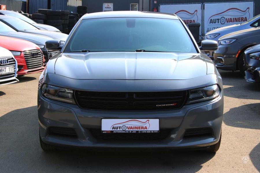 Pelēks Dodge Charger 2019 Viļņa, ar dzinēja tilpumu 3.60 L un nobraukumu 178 tūkst. km par 15999 €, foto 1 vietnē AUTOMOTO.COM.LV