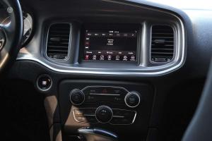 Pelēks Dodge Charger 2019 Viļņa, ar dzinēja tilpumu 3.60 L un nobraukumu 178 tūkst. km par 15999 €, foto 16 vietnē AUTOMOTO.COM.LV