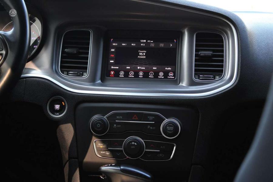 Pelēks Dodge Charger 2019 Viļņa, ar dzinēja tilpumu 3.60 L un nobraukumu 178 tūkst. km par 15999 €, foto 16 vietnē AUTOMOTO.COM.LV