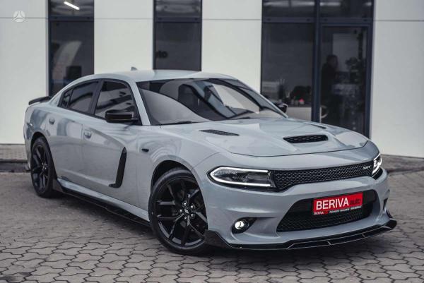 Grey Dodge Charger 2020 in Vilnius, with an engine capacity of 3.60 L and mileage of 165 thousand km for 21850 €, photo 2 on AUTOMOTO.COM.LV