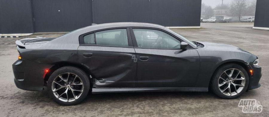 Grey Dodge Charger 2021 in Kaunas, with an engine capacity of 3.60 L and mileage of 117 thousand km for 11100 €, photo 3 on AUTOMOTO.COM.LV