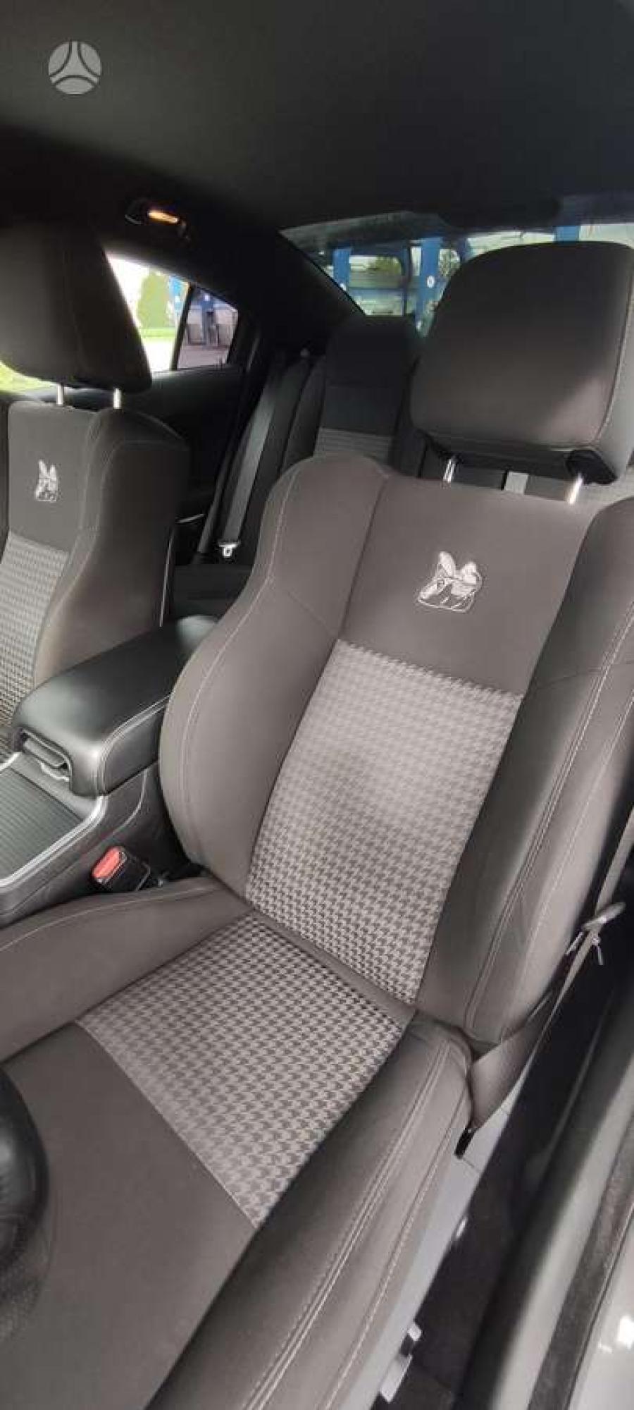 Grey Dodge Charger 2021 in Panevezys, with an engine capacity of 6.42 L and mileage of 78 thousand km for 28900 €, photo 15 on AUTOMOTO.COM.LV