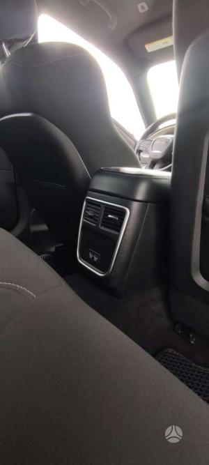 Grey Dodge Charger 2021 in Panevezys, with an engine capacity of 6.42 L and mileage of 78 thousand km for 28900 €, photo 19 on AUTOMOTO.COM.LV