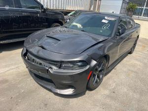 Grey Dodge Charger 2021 in Ukmerge, with an engine capacity of 3.60 L and mileage of 128 thousand km for 8990 €, photo 4 on AUTOMOTO.COM.LV