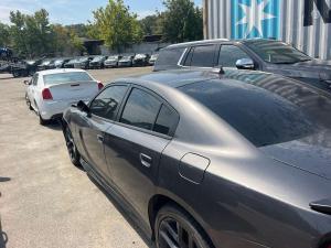 Grey Dodge Charger 2021 in Ukmerge, with an engine capacity of 3.60 L and mileage of 128 thousand km for 8990 €, photo 6 on AUTOMOTO.COM.LV