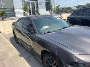 Grey Dodge Charger 2021 in Ukmerge, with an engine capacity of 3.60 L and mileage of 128 thousand km for 8990 €, photo 16 on AUTOMOTO.COM.LV