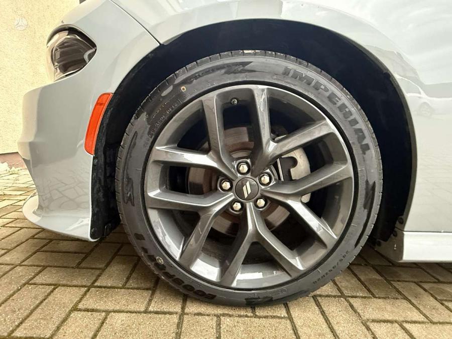 Pelēks Dodge Charger 2022 Kauņa, ar dzinēja tilpumu 5.70 L un nobraukumu 50 tūkst. km par 27300 €, foto 11 vietnē AUTOMOTO.COM.LV