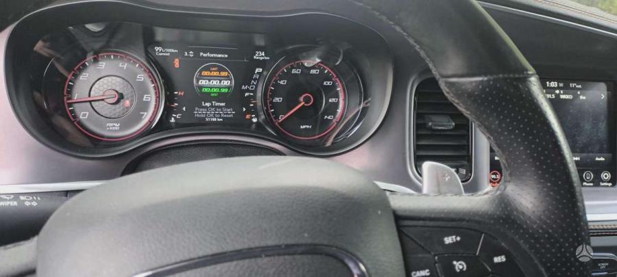 Orange Dodge Charger 2019 in Kaunas, with an engine capacity of 3.60 L and mileage of 51 thousand km for 17700 €, photo 12 on AUTOMOTO.COM.LV