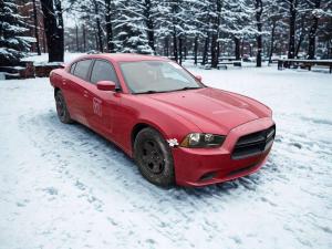 Sarkans Dodge Charger 2013 Kauņa, ar dzinēja tilpumu 5.65 L un nobraukumu 248 tūkst. km par 5250 €, foto 2 vietnē AUTOMOTO.COM.LV