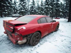Sarkans Dodge Charger 2013 Kauņa, ar dzinēja tilpumu 5.65 L un nobraukumu 248 tūkst. km par 5250 €, foto 3 vietnē AUTOMOTO.COM.LV