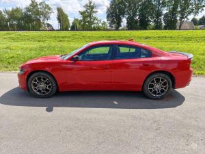 Sarkans Dodge Charger 2017 Šauļi, ar dzinēja tilpumu 3.60 L un nobraukumu 181 tūkst. km par 9559 €, foto 3 vietnē AUTOMOTO.COM.LV