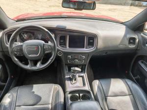 Sarkans Dodge Charger 2017 Šauļi, ar dzinēja tilpumu 3.60 L un nobraukumu 181 tūkst. km par 9559 €, foto 17 vietnē AUTOMOTO.COM.LV