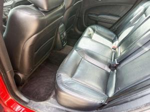 Sarkans Dodge Charger 2017 Šauļi, ar dzinēja tilpumu 3.60 L un nobraukumu 181 tūkst. km par 9559 €, foto 19 vietnē AUTOMOTO.COM.LV