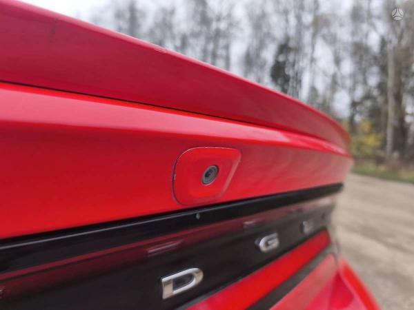 Sarkans Dodge Charger 2018 Kauņa, ar dzinēja tilpumu 3.60 L un nobraukumu 94 tūkst. km par 20500 €, foto 11 vietnē AUTOMOTO.COM.LV
