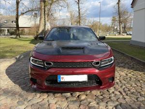 Red Dodge Charger 2018 in Kaunas, with an engine capacity of 3.61 L and mileage of 186 thousand km for 17890 €, photo 3 on AUTOMOTO.COM.LV