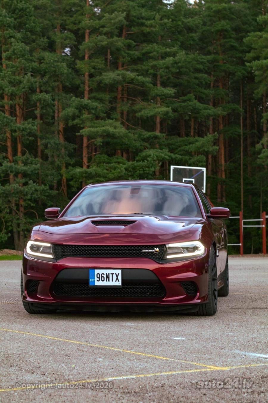 Red Dodge Charger 2019 in Tallinn, with an engine capacity of 6.40 L and mileage of 90 thousand km for 32900 €, photo 4 on AUTOMOTO.COM.LV