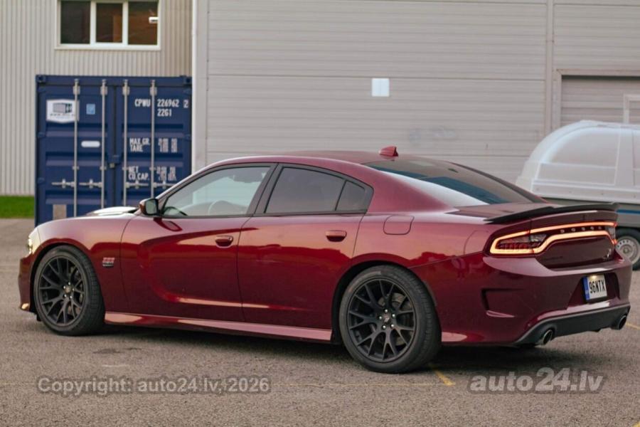 Red Dodge Charger 2019 in Tallinn, with an engine capacity of 6.40 L and mileage of 90 thousand km for 32900 €, photo 7 on AUTOMOTO.COM.LV