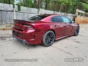 Red Dodge Charger 2019 in Tallinn, with an engine capacity of 6.40 L and mileage of 90 thousand km for 32900 €, photo 14 on AUTOMOTO.COM.LV