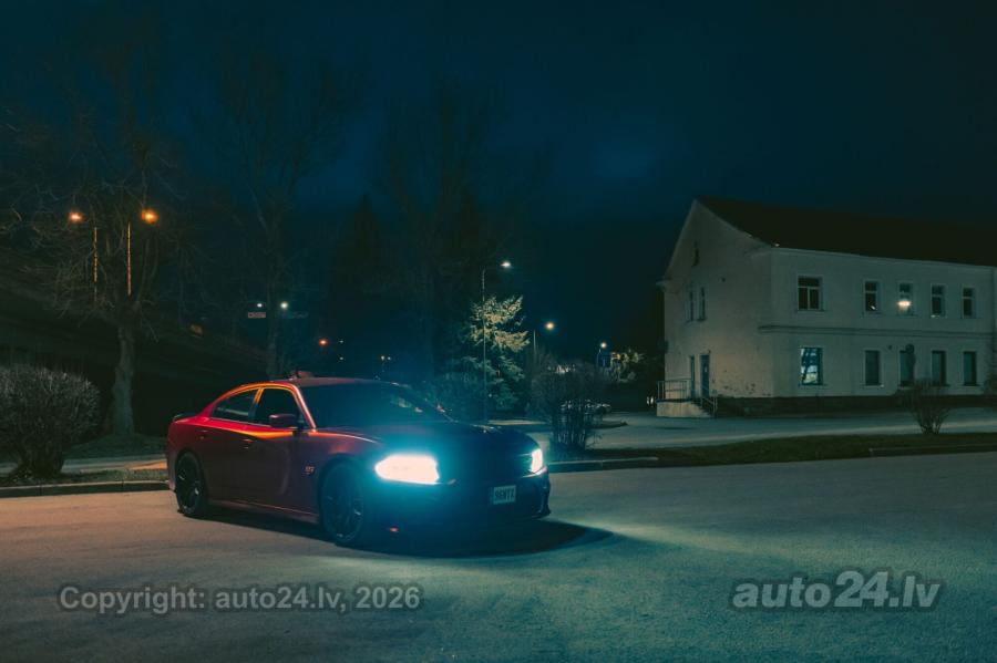 Red Dodge Charger 2019 in Tallinn, with an engine capacity of 6.40 L and mileage of 90 thousand km for 32900 €, photo 17 on AUTOMOTO.COM.LV