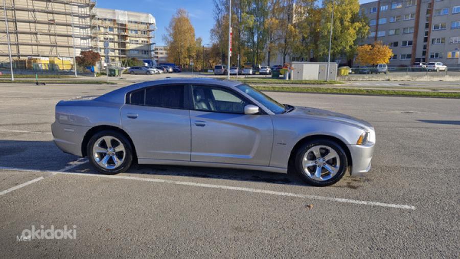 Dodge Charger 2014 in Voru, with an engine capacity of 5.70 L and mileage of 330 thousand km for 10300 €, photo 5 on AUTOMOTO.COM.LV