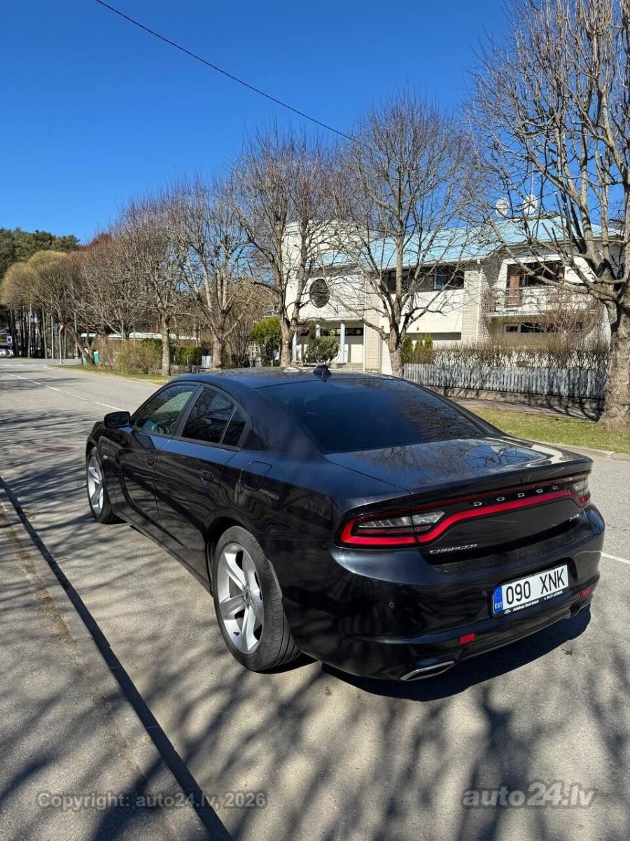 Dodge Charger 2017 Tallina, ar dzinēja tilpumu 3.60 L un nobraukumu 107 tūkst. km par 17600 €, foto 4 vietnē AUTOMOTO.COM.LV