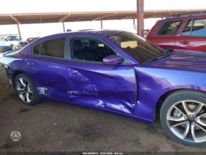 Violet Dodge Charger 2016 in Klaipeda, with an engine capacity of 5.70 L and mileage of 239 thousand km for 6500 €, photo 7 on AUTOMOTO.COM.LV