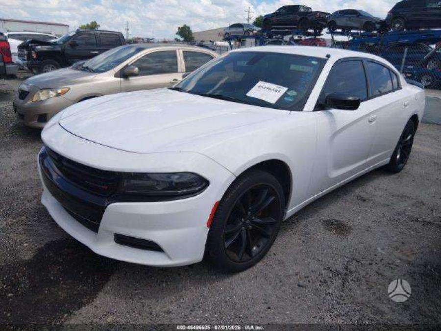 Dzeltens Dodge Charger 2018 Klaipėda, ar dzinēja tilpumu 3.60 L un nobraukumu 134 tūkst. km par 5000 €, foto 3 vietnē AUTOMOTO.COM.LV