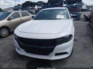 Dzeltens Dodge Charger 2018 Klaipėda, ar dzinēja tilpumu 3.60 L un nobraukumu 134 tūkst. km par 5000 €, foto 13 vietnē AUTOMOTO.COM.LV