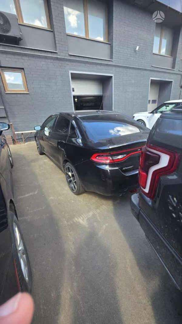 Melns Dodge Dart 2013 Viļņa, ar dzinēja tilpumu 0.00 L un nobraukumu 240 tūkst. km par 3500 €, foto 10 vietnē AUTOMOTO.COM.LV