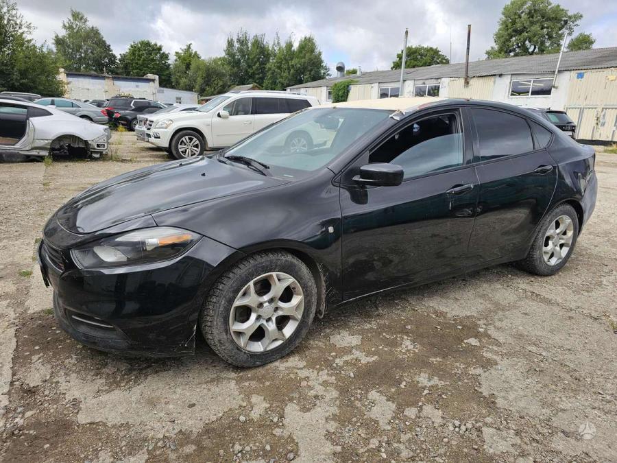 Melns Dodge Dart 2015 Kauņa, ar dzinēja tilpumu 2.40 L un nobraukumu 130 tūkst. km par 1400 €, foto 8 vietnē AUTOMOTO.COM.LV