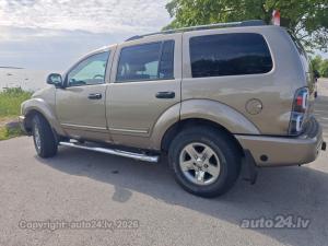 Beige Dodge Durango 2004 in Tallinn, with an engine capacity of 5.70 L and mileage of 390 thousand km for 7800 €, photo 6 on AUTOMOTO.COM.LV