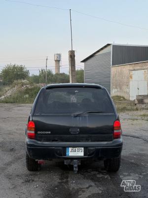 Black Dodge Durango 1999 in Radviliskis, with an engine capacity of 5.90 L and mileage of 280 thousand km for 1250 €, photo 6 on AUTOMOTO.COM.LV