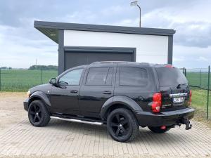 Black Dodge Durango 2007 in Kaunas, with an engine capacity of 5.70 L and mileage of 308 thousand km for 7999 €, photo 5 on AUTOMOTO.COM.LV