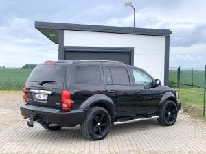 Black Dodge Durango 2007 in Kaunas, with an engine capacity of 5.70 L and mileage of 308 thousand km for 7999 €, photo 6 on AUTOMOTO.COM.LV